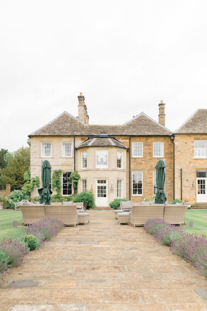 Thorpe Manor | Oxfordshire Wedding Venue - Kristin Sautter