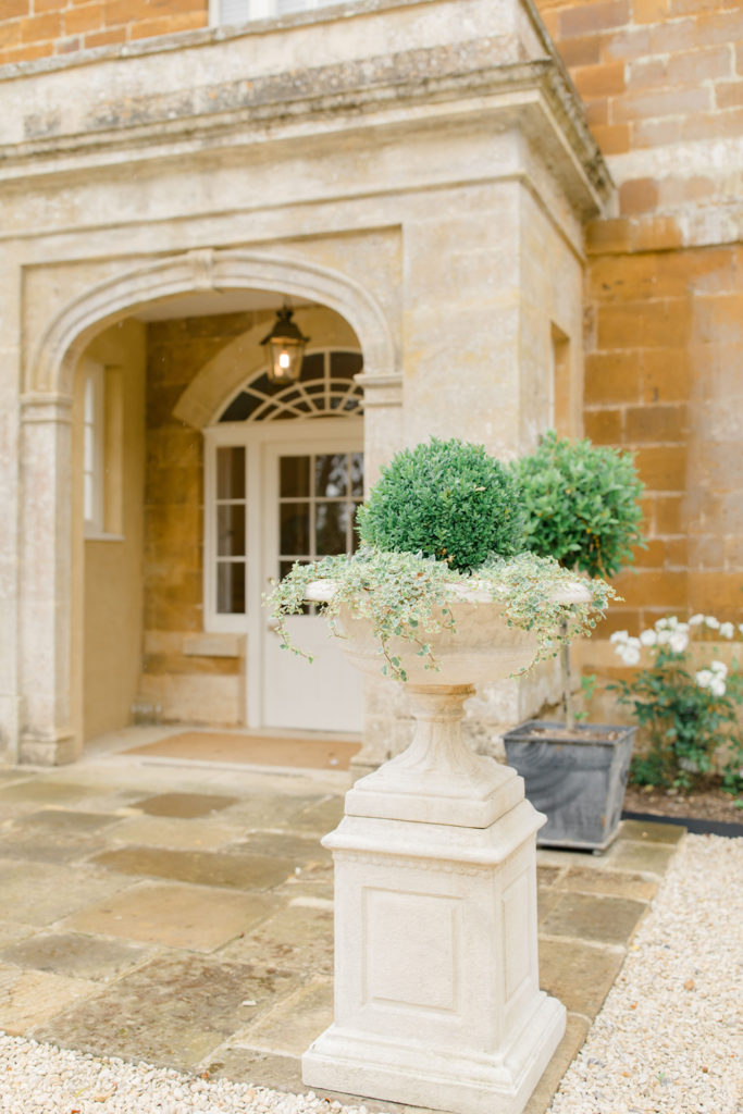 Thorpe Manor | Oxfordshire Wedding Venue - Kristin Sautter