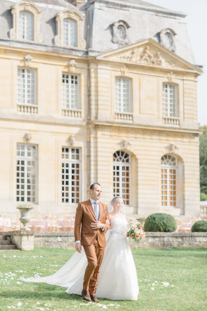 Luxurious French Garden Wedding in Paris | Kristin Sautter